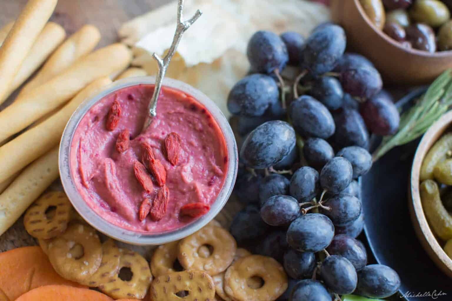 How to Make An EPIC Hummus Board