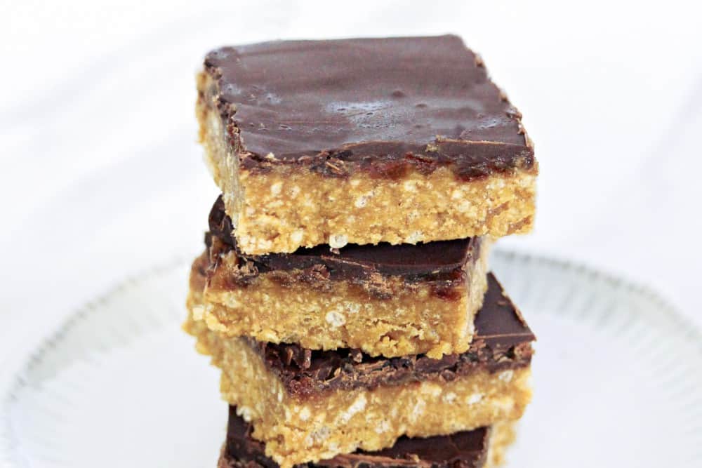 No-Bake Crispy Caramel Squares