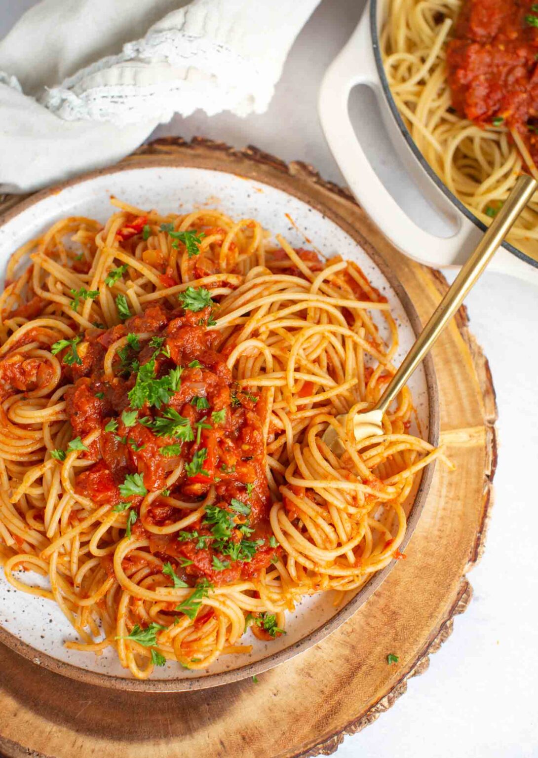 Spaghetti Arrabiata {How to Make the Perfect Spicy Arrabbiata Pasta Sauce}